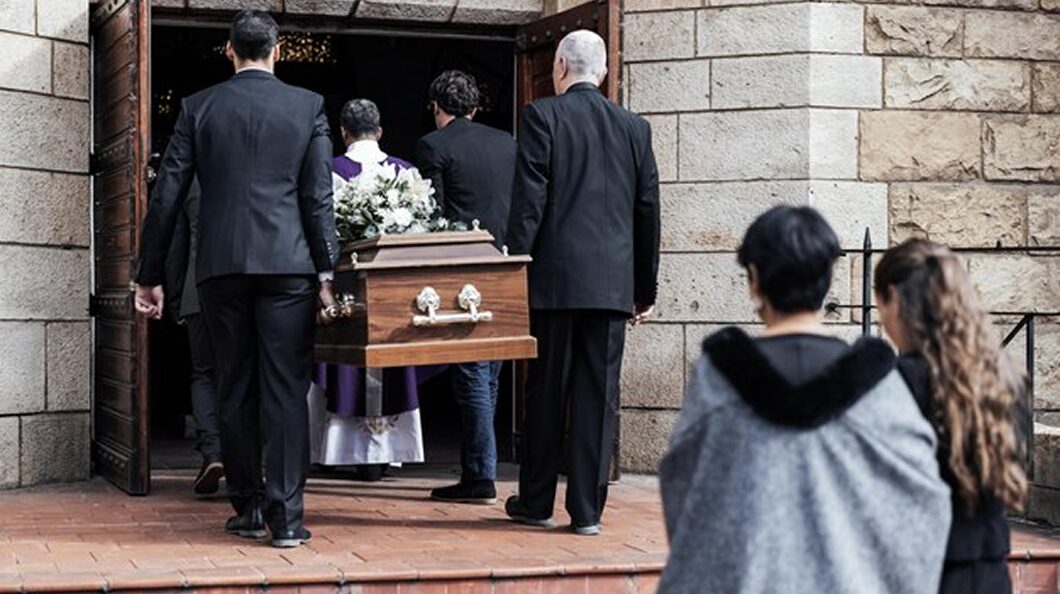 Trends in Funeral Services: Keeping Up with Changing Traditions